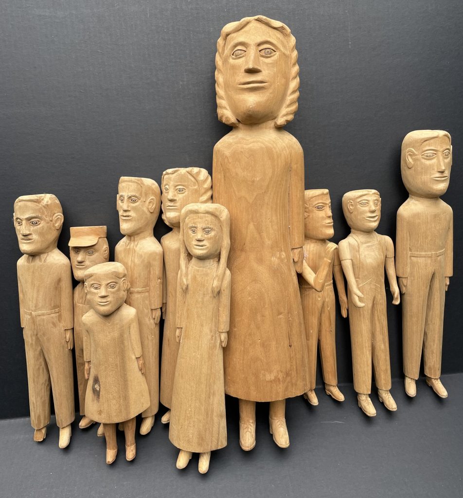 The Tuska Collection of Pre-Contact Edgar Tolson Carved Poplar Dolls ...